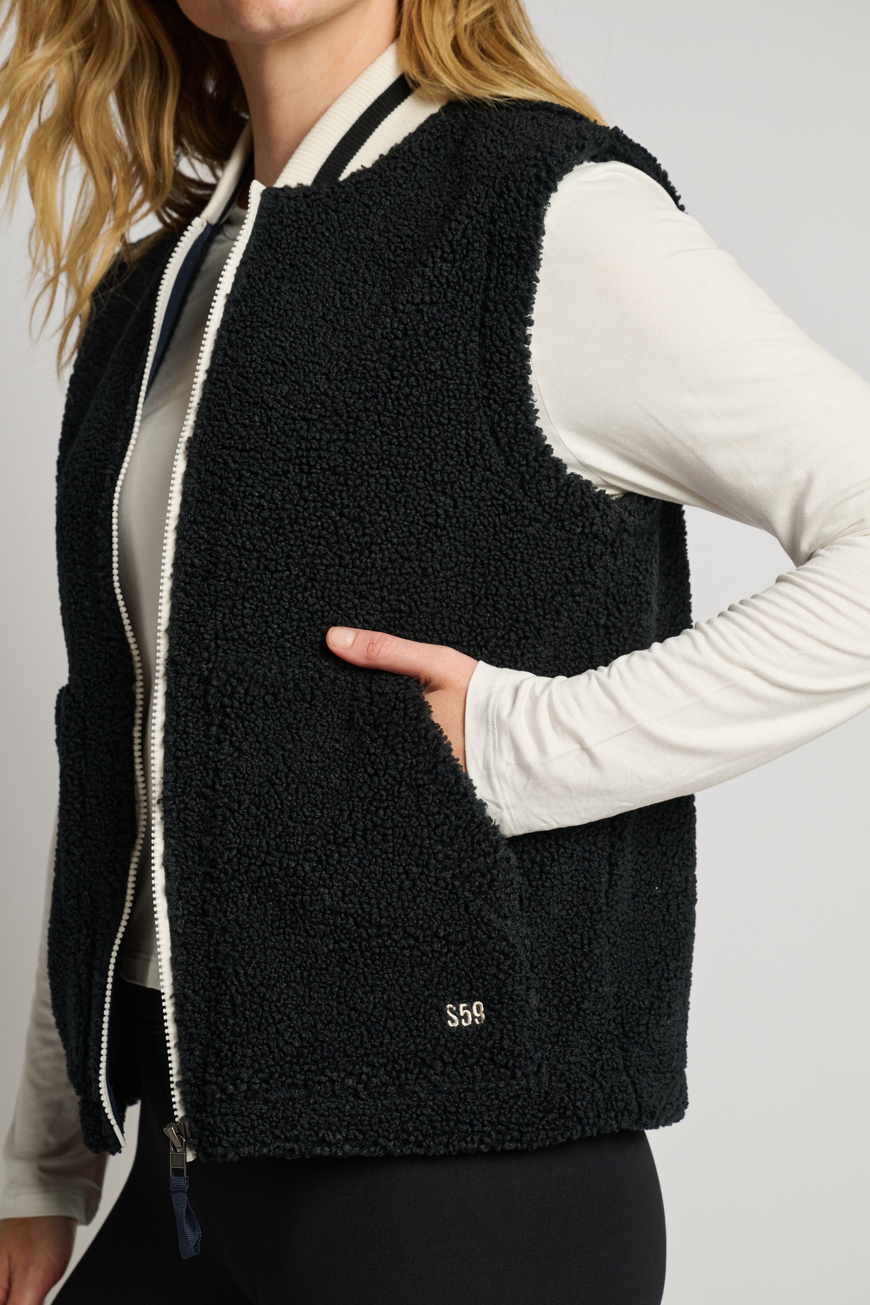 Aster Sherpa Vest – Soul Shop