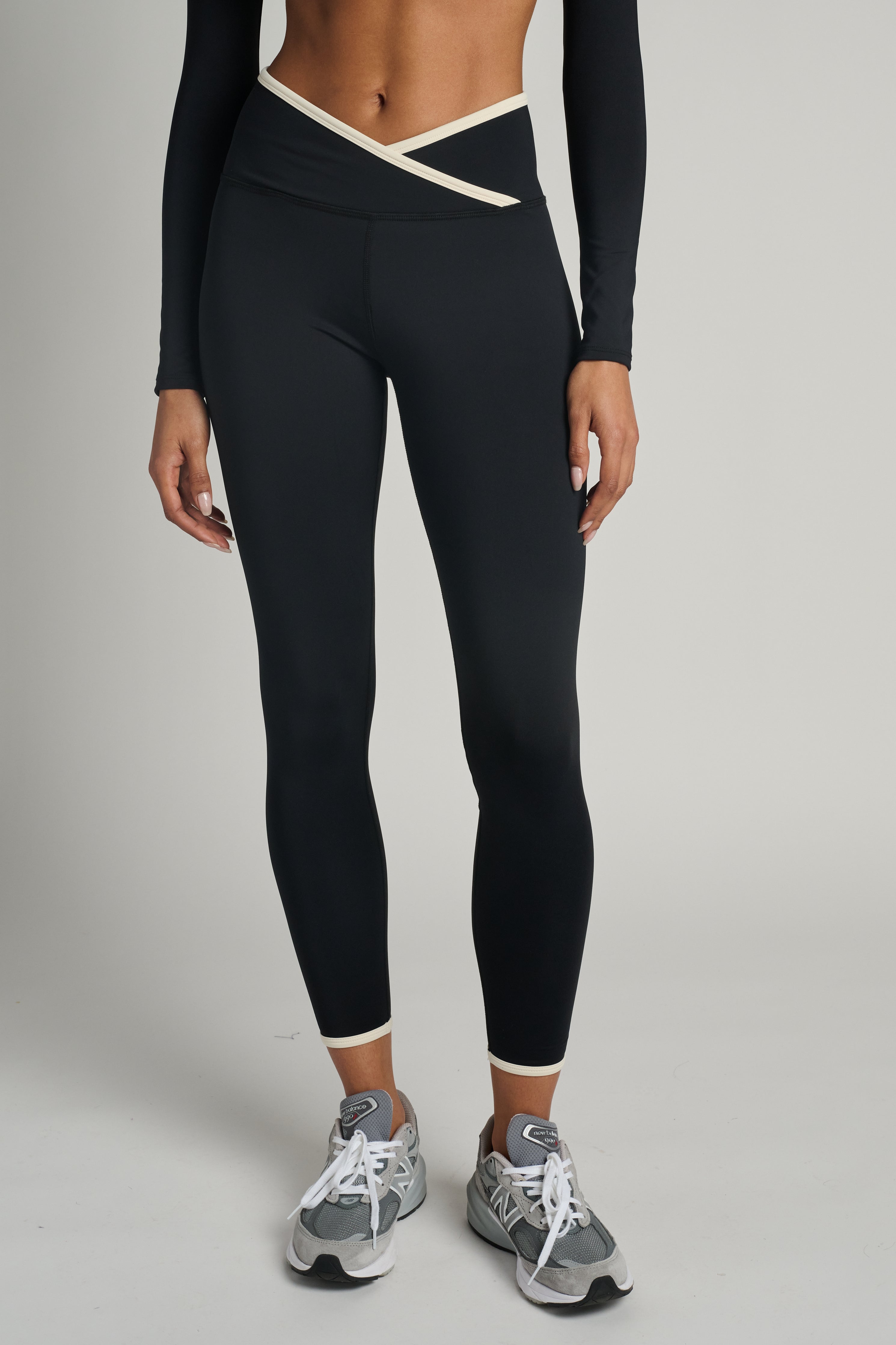The Rae Ankle – Soul Shop